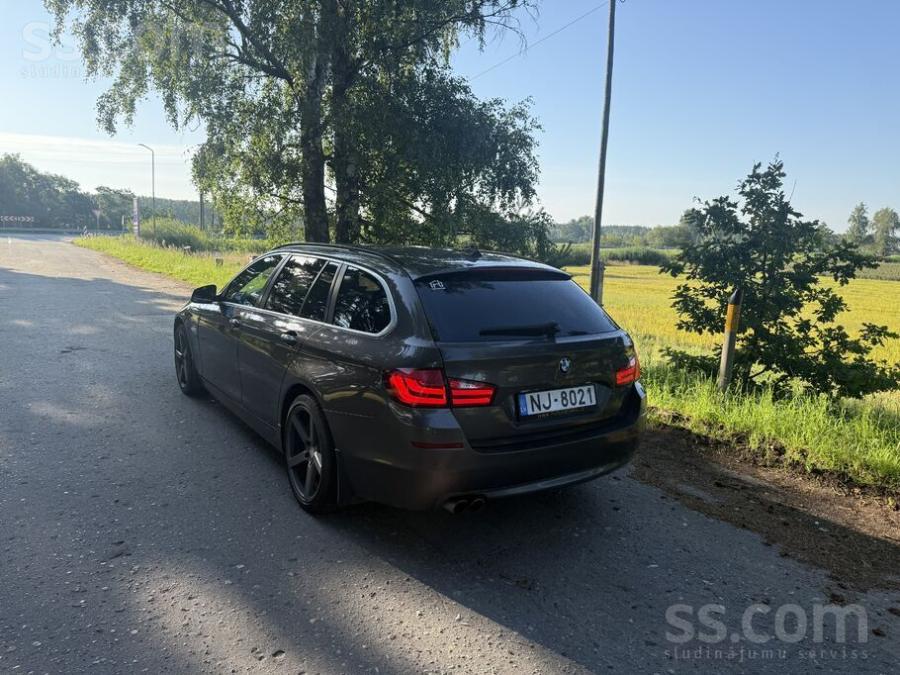 Brūns BMW 520 2011 Jelgava, ar dzinēja tilpumu 2.00 L un nobraukumu 300 tūkst. km par 8200 €, foto 4 vietnē AUTOMOTO.COM.LV