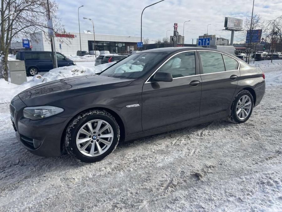Brūns BMW 520 2012 Kauņa, ar dzinēja tilpumu 2.00 L un nobraukumu 278 tūkst. km par 7950 €, foto 3 vietnē AUTOMOTO.COM.LV