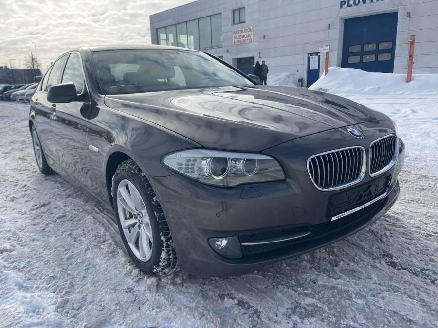 Brūns BMW 520 2012 Kauņa, ar dzinēja tilpumu 2.00 L un nobraukumu 278 tūkst. km par 7950 €, foto 5 vietnē AUTOMOTO.COM.LV