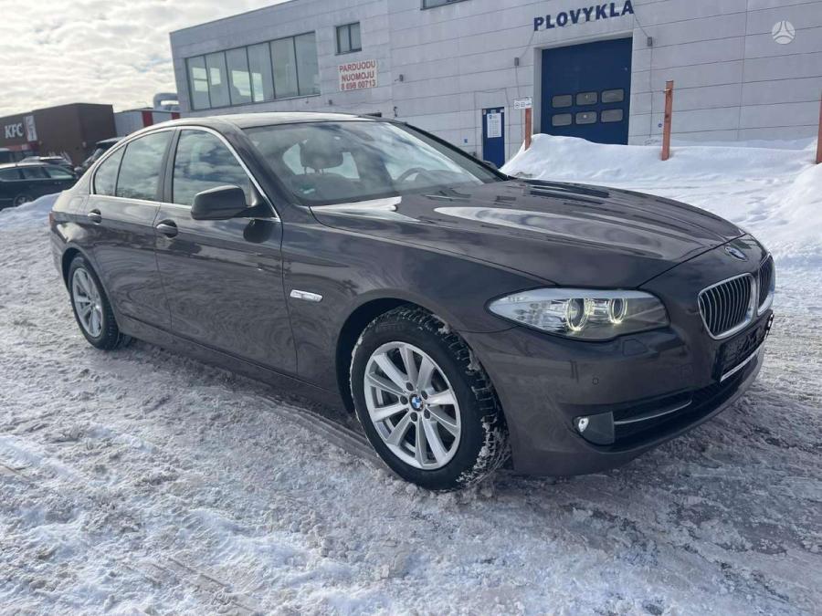 Brūns BMW 520 2012 Kauņa, ar dzinēja tilpumu 2.00 L un nobraukumu 278 tūkst. km par 7950 €, foto 6 vietnē AUTOMOTO.COM.LV