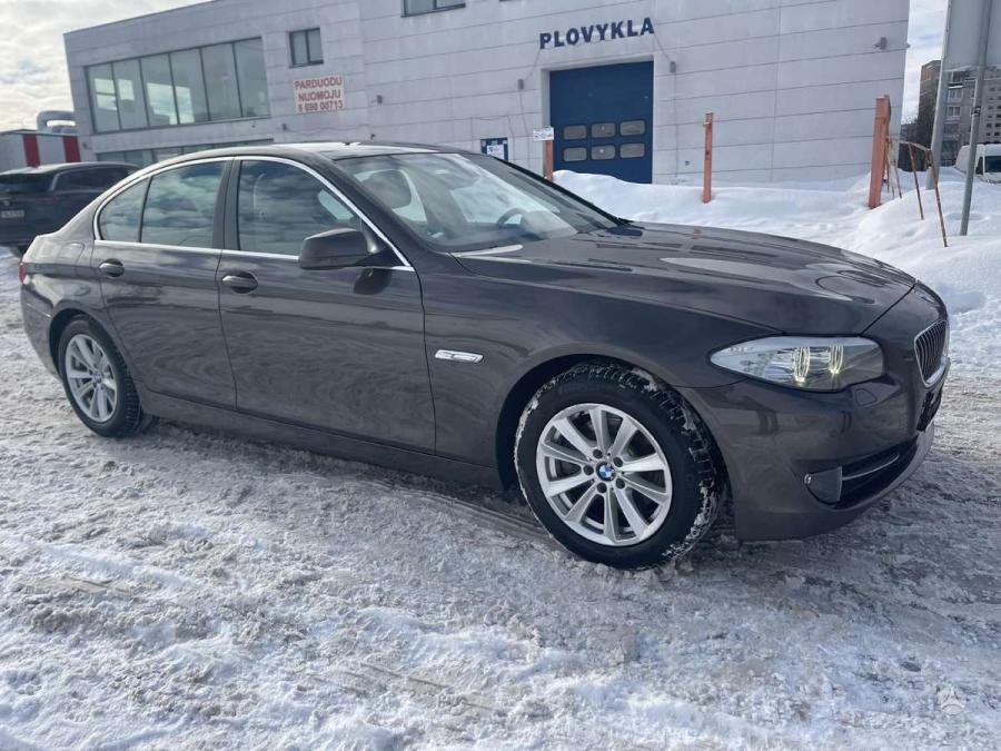 Brūns BMW 520 2012 Kauņa, ar dzinēja tilpumu 2.00 L un nobraukumu 278 tūkst. km par 7950 €, foto 7 vietnē AUTOMOTO.COM.LV