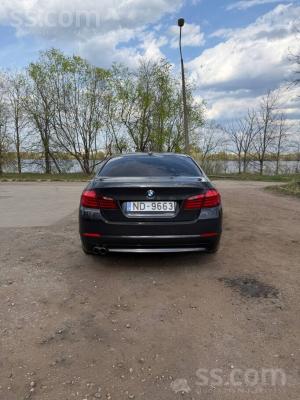 Brown BMW 520 2012 in Riga, with an engine capacity of 2.00 L and mileage of 283 thousand km for 10500 €, photo 5 on AUTOMOTO.COM.LV