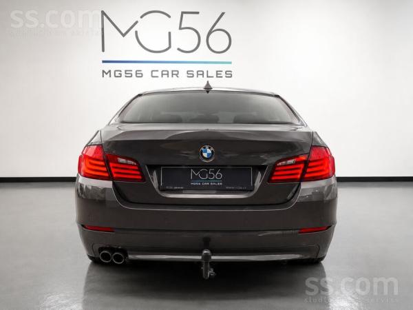 Brown BMW 520 2012 in Riga, with an engine capacity of 2.00 L and mileage of 232 thousand km for 7900 €, photo 6 on AUTOMOTO.COM.LV
