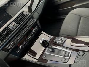 Brūns BMW 520 2012 Rīga, ar dzinēja tilpumu 2.00 L un nobraukumu 232 tūkst. km par 7900 €, foto 14 vietnē AUTOMOTO.COM.LV