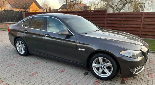 Brown BMW 520 2012 in Vilnius, with an engine capacity of 2.00 L and mileage of 258 thousand km for 11000 €, photo 1 on AUTOMOTO.COM.LV