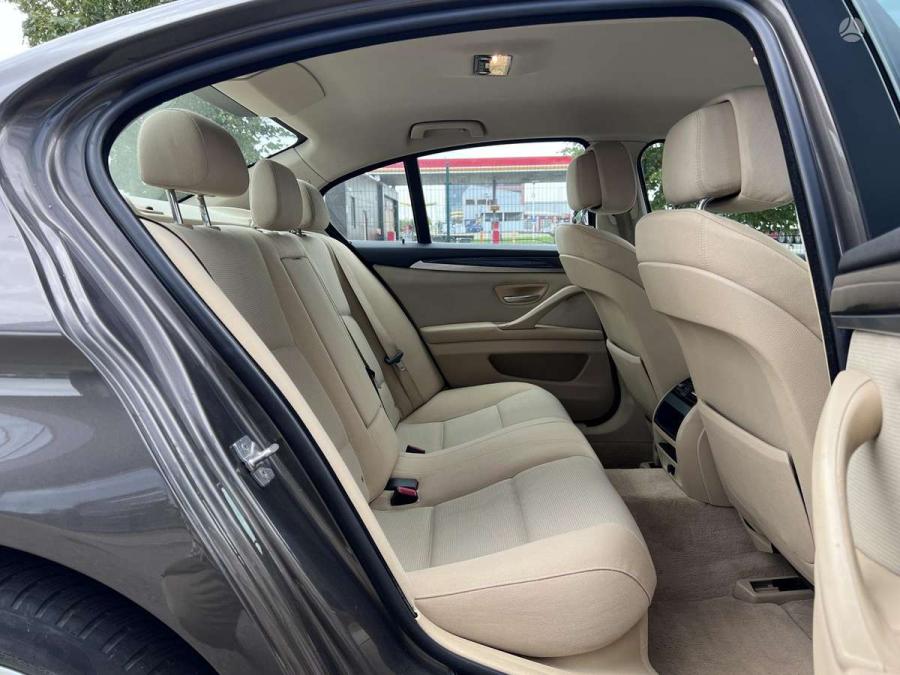 Brūns BMW 520 2012 Klaipėda, ar dzinēja tilpumu 2.00 L un nobraukumu 330 tūkst. km par 7000 €, foto 20 vietnē AUTOMOTO.COM.LV