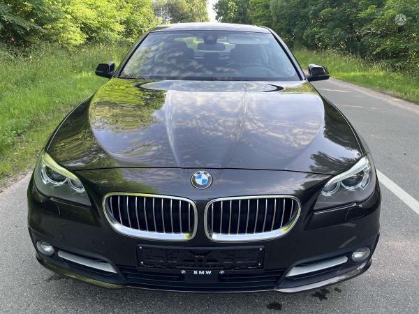 Brown BMW 520 2013 in Kaunas, with an engine capacity of 2.00 L and mileage of 298 thousand km for 9450 €, photo 7 on AUTOMOTO.COM.LV