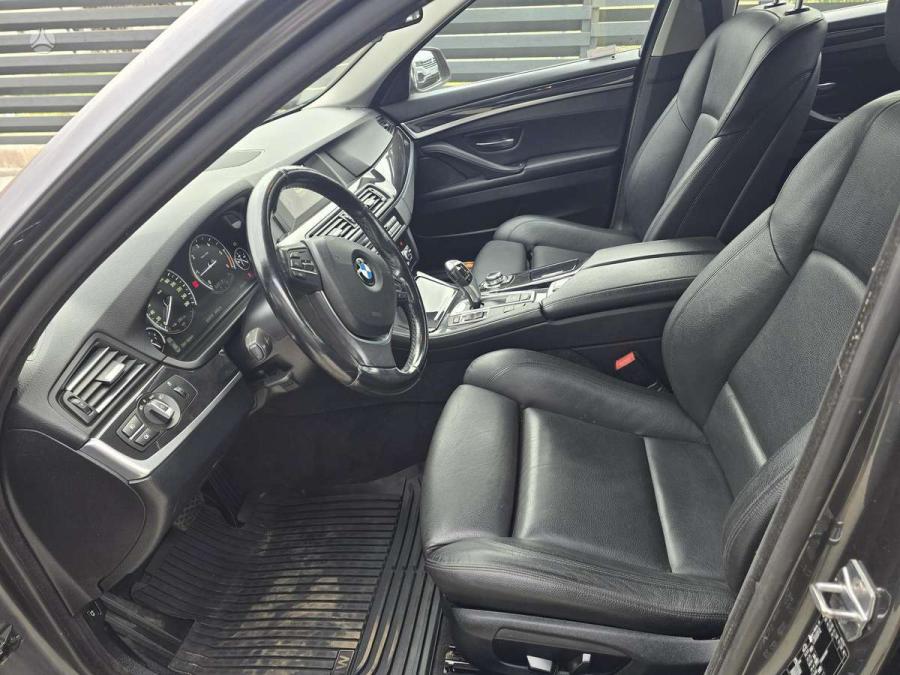 Brown BMW 520 2016 in Telschi, with an engine capacity of 2.00 L and mileage of 226 thousand km for 10999 €, photo 19 on AUTOMOTO.COM.LV