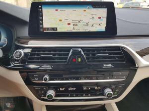 Brown BMW 520 2017 in Siauliai, with an engine capacity of 2.00 L and mileage of 96 thousand km for 18900 €, photo 19 on AUTOMOTO.COM.LV