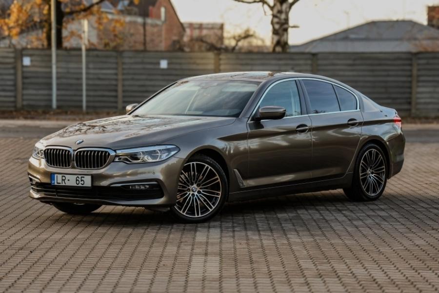 Brūns BMW 520 2018 Rīga, ar dzinēja tilpumu 2.00 L un nobraukumu 230 tūkst. km par 21500 €, foto 1 vietnē AUTOMOTO.COM.LV