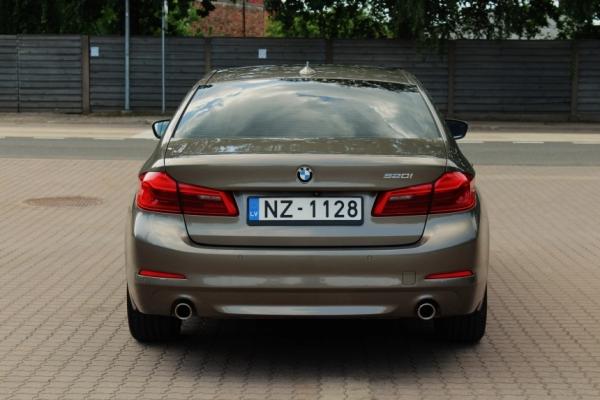 Brūns BMW 520 2018 Rīga, ar dzinēja tilpumu 2.00 L un nobraukumu 230 tūkst. km par 21500 €, foto 10 vietnē AUTOMOTO.COM.LV