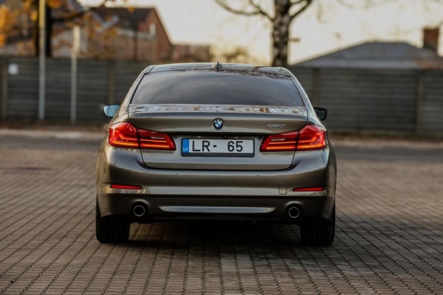 Brūns BMW 520 2018 Rīga, ar dzinēja tilpumu 2.00 L un nobraukumu 230 tūkst. km par 21500 €, foto 48 vietnē AUTOMOTO.COM.LV