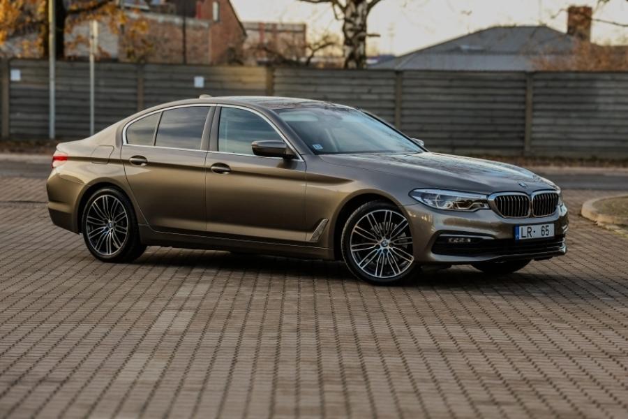 Brūns BMW 520 2018 Rīga, ar dzinēja tilpumu 2.00 L un nobraukumu 230 tūkst. km par 21500 €, foto 54 vietnē AUTOMOTO.COM.LV
