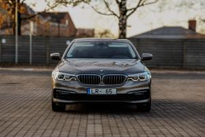 Brūns BMW 520 2018 Rīga, ar dzinēja tilpumu 2.00 L un nobraukumu 230 tūkst. km par 21500 €, foto 56 vietnē AUTOMOTO.COM.LV