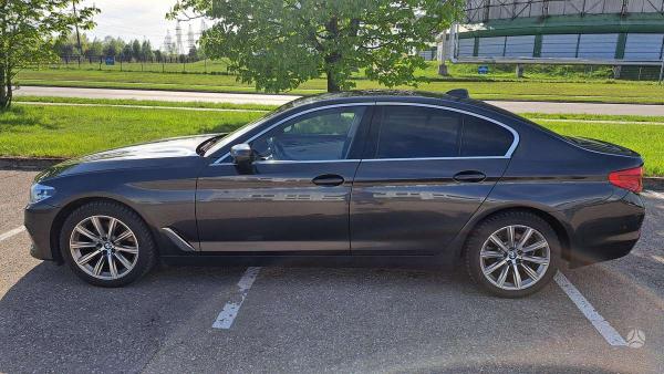 Brūns BMW 520 2018 Viļņa, ar dzinēja tilpumu 2.00 L un nobraukumu 223 tūkst. km par 19900 €, foto 6 vietnē AUTOMOTO.COM.LV