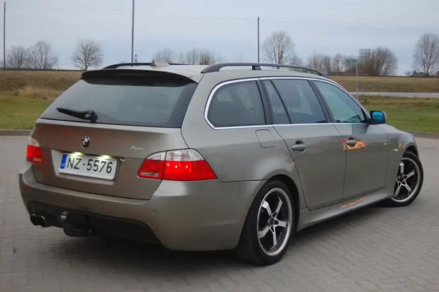 Коричневый БМВ 520 2007 в Екабпилс, объемом двигателя 2.00 л и пробегом 282 тыс. км за 4100 €, фото 3 на AUTOMOTO.COM.LV
