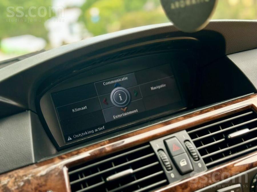 Brūns BMW 520 2008 Jelgava, ar dzinēja tilpumu 2.00 L un nobraukumu 413 tūkst. km par 3750 €, foto 15 vietnē AUTOMOTO.COM.LV
