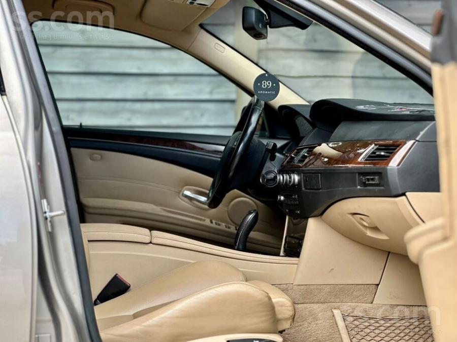 Brūns BMW 520 2008 Jelgava, ar dzinēja tilpumu 2.00 L un nobraukumu 413 tūkst. km par 3750 €, foto 19 vietnē AUTOMOTO.COM.LV