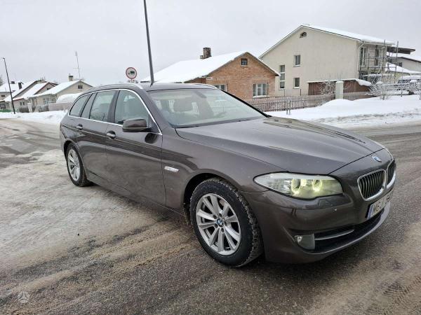 Brūns BMW 520 2010 Alīta, ar dzinēja tilpumu 2.00 L un nobraukumu 348 tūkst. km par 6700 €, foto 3 vietnē AUTOMOTO.COM.LV