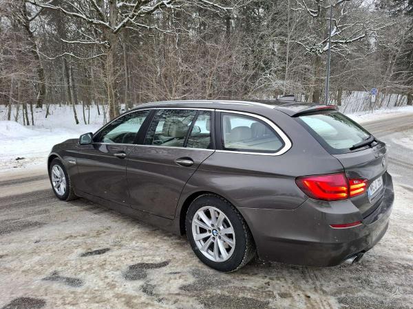 Brūns BMW 520 2010 Alīta, ar dzinēja tilpumu 2.00 L un nobraukumu 348 tūkst. km par 6700 €, foto 6 vietnē AUTOMOTO.COM.LV