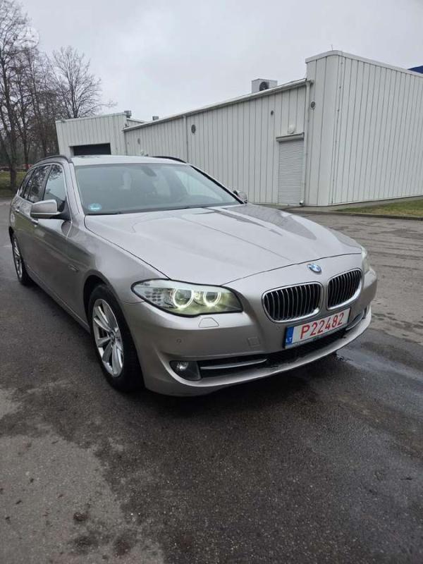 Brown BMW 520 2011 in Alytus, with an engine capacity of 2.00 L and mileage of 267 thousand km for 6850 €, photo 3 on AUTOMOTO.COM.LV