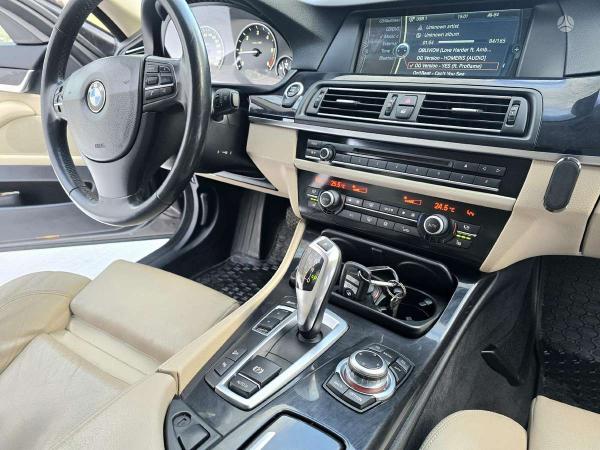 Brown BMW 520 2011 in Radviliskis, with an engine capacity of 2.00 L and mileage of 311 thousand km for 6700 €, photo 7 on AUTOMOTO.COM.LV