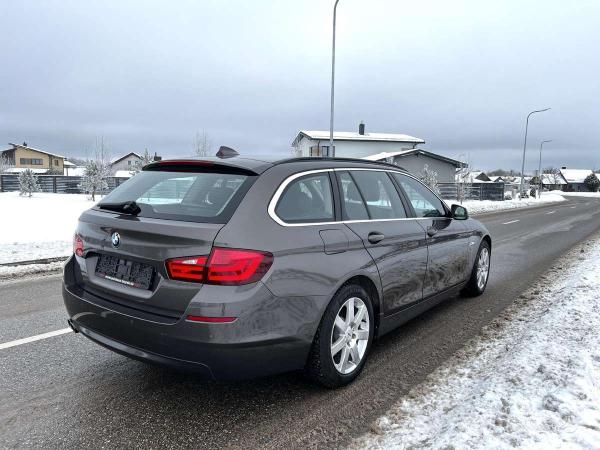 Brūns BMW 520 2011 Ukmergė, ar dzinēja tilpumu 2.00 L un nobraukumu 292 tūkst. km par 6750 €, foto 3 vietnē AUTOMOTO.COM.LV