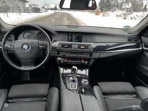 Brown BMW 520 2011 in Ukmerge, with an engine capacity of 2.00 L and mileage of 292 thousand km for 6550 €, photo 12 on AUTOMOTO.COM.LV