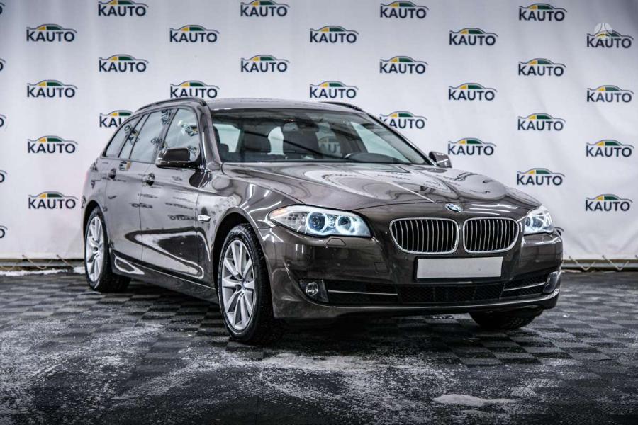 Brūns BMW 520 2011 Kauņa, ar dzinēja tilpumu 2.00 L un nobraukumu 231 tūkst. km par 8990 €, foto 2 vietnē AUTOMOTO.COM.LV