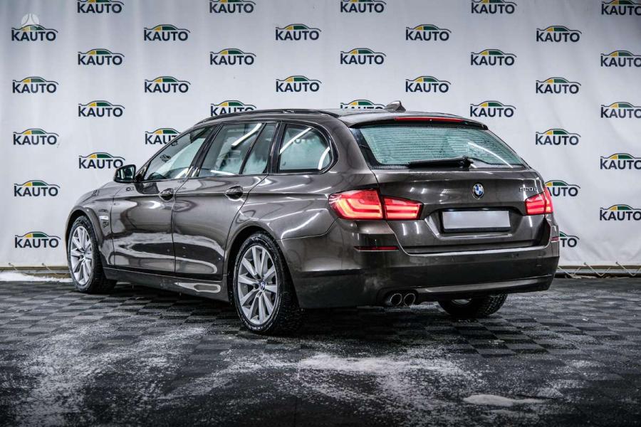 Brūns BMW 520 2011 Kauņa, ar dzinēja tilpumu 2.00 L un nobraukumu 231 tūkst. km par 8990 €, foto 4 vietnē AUTOMOTO.COM.LV