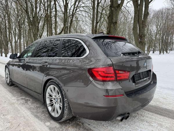 Brūns BMW 520 2011 Marijampole, ar dzinēja tilpumu 2.00 L un nobraukumu 260 tūkst. km par 8000 €, foto 5 vietnē AUTOMOTO.COM.LV