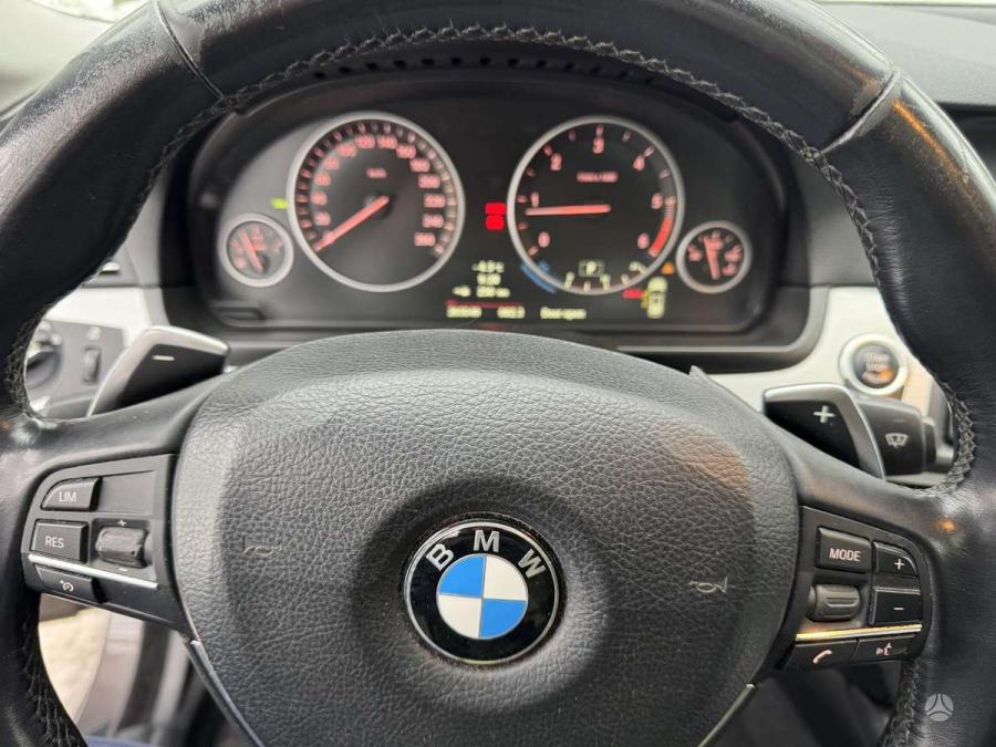 Brown BMW 520 2011 in Marijampole, with an engine capacity of 2.00 L and mileage of 260 thousand km for 8000 €, photo 17 on AUTOMOTO.COM.LV