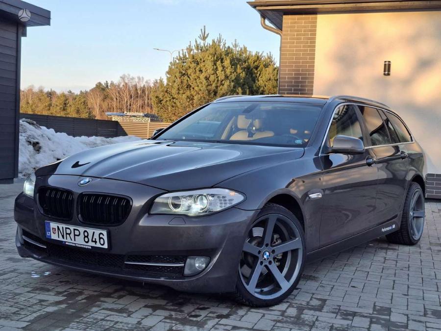 Brown BMW 520 2011 in Silute, with an engine capacity of 2.00 L and mileage of 450 thousand km for 5700 €, photo 6 on AUTOMOTO.COM.LV