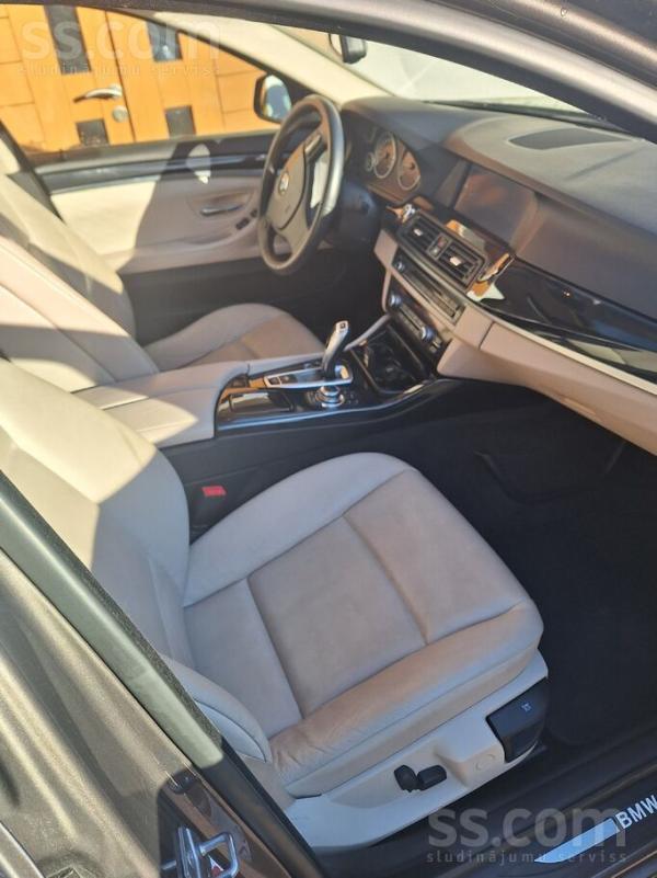 Brown BMW 520 2011 in Kuldiga, with an engine capacity of 2.00 L and mileage of 187 thousand km for 7500 €, photo 4 on AUTOMOTO.COM.LV