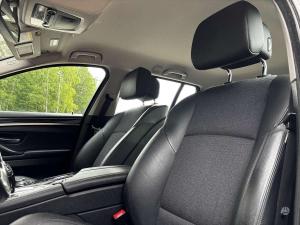 Brūns BMW 520 2011 Utena, ar dzinēja tilpumu 2.00 L un nobraukumu 372 tūkst. km par 6200 €, foto 25 vietnē AUTOMOTO.COM.LV