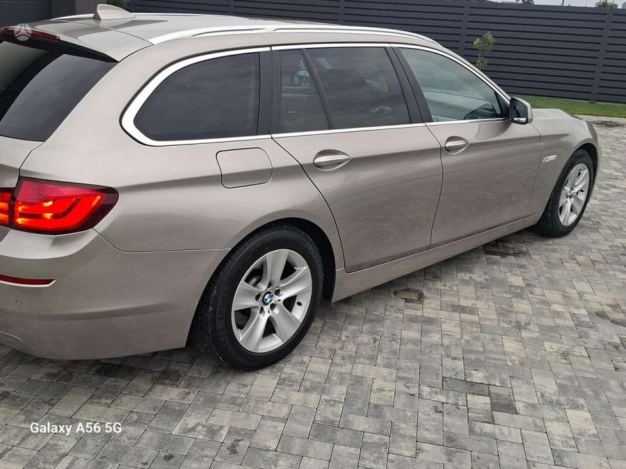 Brown BMW 520 2011 in Kaunas, with an engine capacity of 2.00 L and mileage of 287 thousand km for 8200 €, photo 7 on AUTOMOTO.COM.LV
