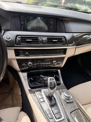Brūns BMW 520 2011 Utena, ar dzinēja tilpumu 2.00 L un nobraukumu 284 tūkst. km par 7200 €, foto 3 vietnē AUTOMOTO.COM.LV