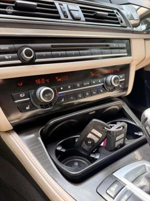 Brūns BMW 520 2011 Utena, ar dzinēja tilpumu 2.00 L un nobraukumu 284 tūkst. km par 7200 €, foto 12 vietnē AUTOMOTO.COM.LV