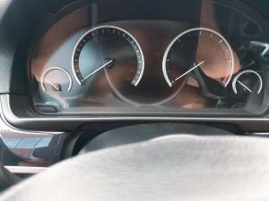 Brown BMW 520 2011 in Utena, with an engine capacity of 2.00 L and mileage of 373 thousand km for 7150 €, photo 26 on AUTOMOTO.COM.LV