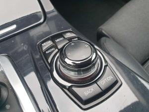 Brown BMW 520 2011 in Utena, with an engine capacity of 2.00 L and mileage of 373 thousand km for 7150 €, photo 28 on AUTOMOTO.COM.LV