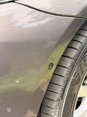 Brown BMW 520 2011 in Utena, with an engine capacity of 2.00 L and mileage of 284 thousand km for 7200 €, photo 8 on AUTOMOTO.COM.LV