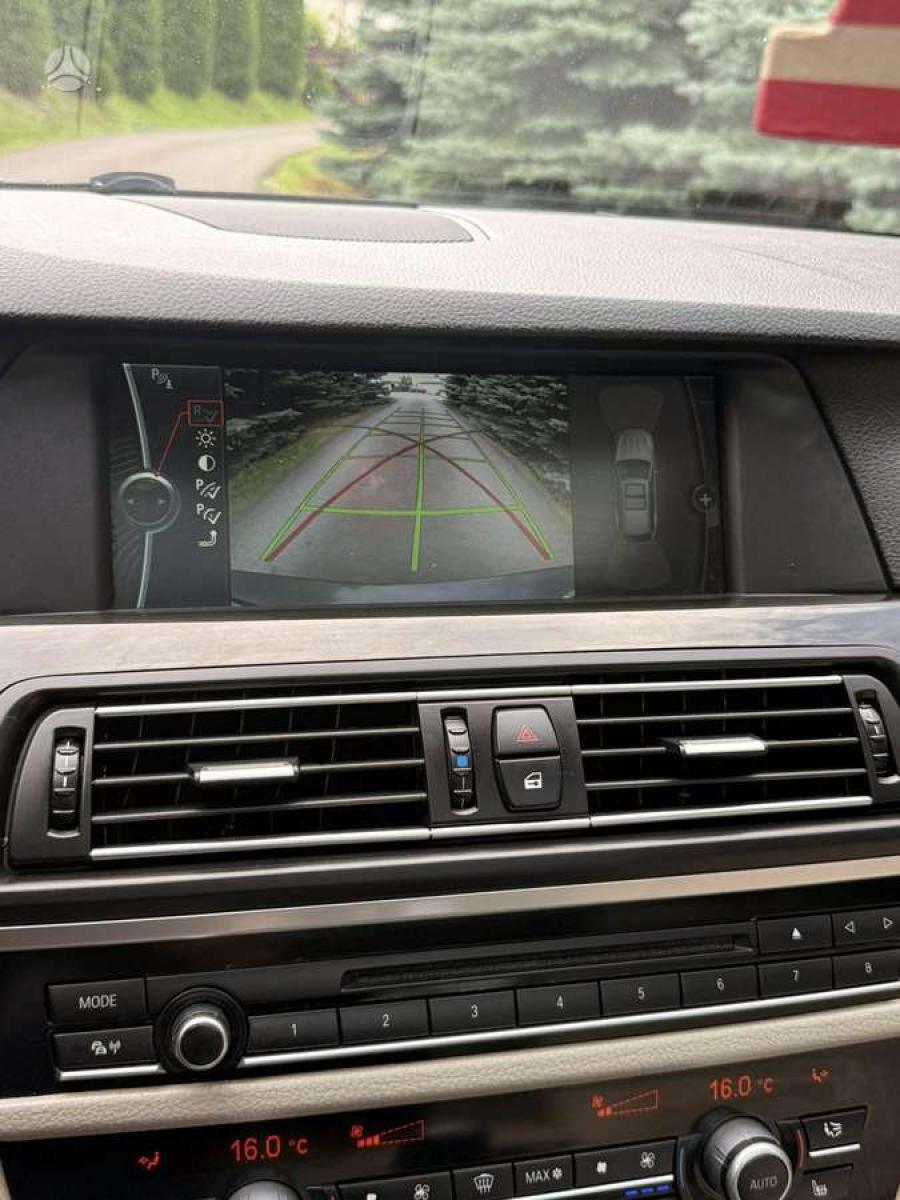 Brown BMW 520 2011 in Utena, with an engine capacity of 2.00 L and mileage of 284 thousand km for 7200 €, photo 20 on AUTOMOTO.COM.LV