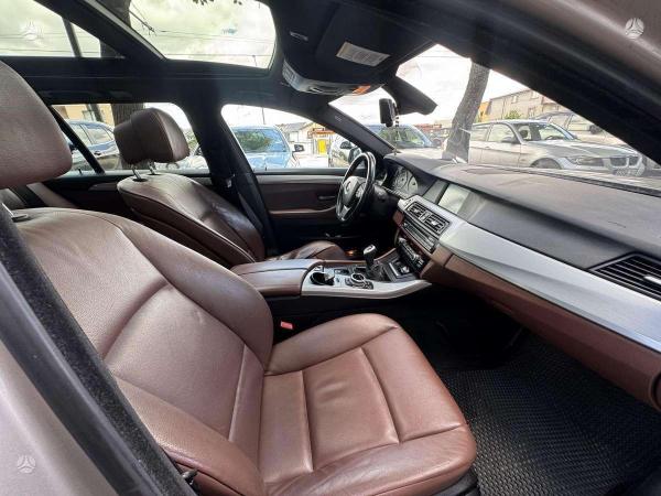Brown BMW 520 2011 in Kaunas, with an engine capacity of 2.00 L and mileage of 370 thousand km for 6000 €, photo 10 on AUTOMOTO.COM.LV