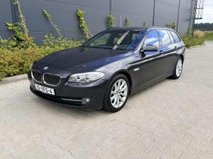 Brown BMW 520 2011 in Vilnius, with an engine capacity of 2.00 L and mileage of 351 thousand km for 7990 €, photo  on AUTOMOTO.COM.LV