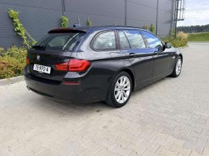 Brown BMW 520 2011 in Vilnius, with an engine capacity of 2.00 L and mileage of 351 thousand km for 7990 €, photo 4 on AUTOMOTO.COM.LV
