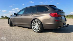 Brown BMW 520 2011 in Kaunas, with an engine capacity of 2.00 L and mileage of 402 thousand km for 6500 €, photo 4 on AUTOMOTO.COM.LV