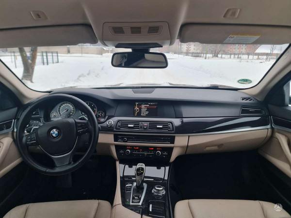 Brown BMW 520 2012 in Prienai, with an engine capacity of 2.00 L and mileage of 243 thousand km for 5450 €, photo 9 on AUTOMOTO.COM.LV