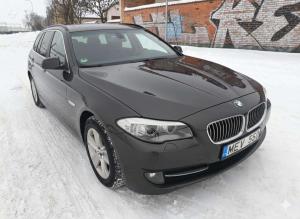 Brown BMW 520 2012 in Siauliai, with an engine capacity of 2.00 L and mileage of 304 thousand km for 8500 €, photo 3 on AUTOMOTO.COM.LV