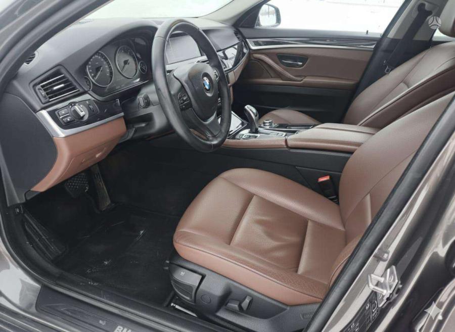 Brown BMW 520 2012 in Siauliai, with an engine capacity of 2.00 L and mileage of 304 thousand km for 8500 €, photo 9 on AUTOMOTO.COM.LV