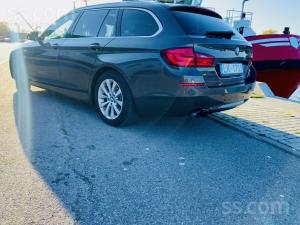 Brown BMW 520 2012 in Liepaja, with an engine capacity of 2.00 L and mileage of 353 thousand km for 6000 €, photo 5 on AUTOMOTO.COM.LV